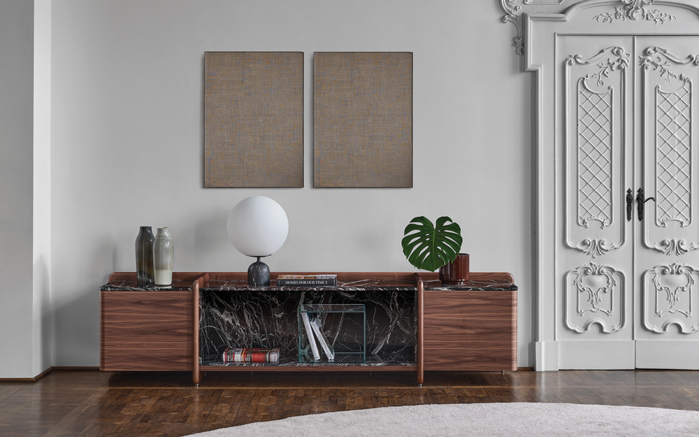 Porada Akeru Sideboard